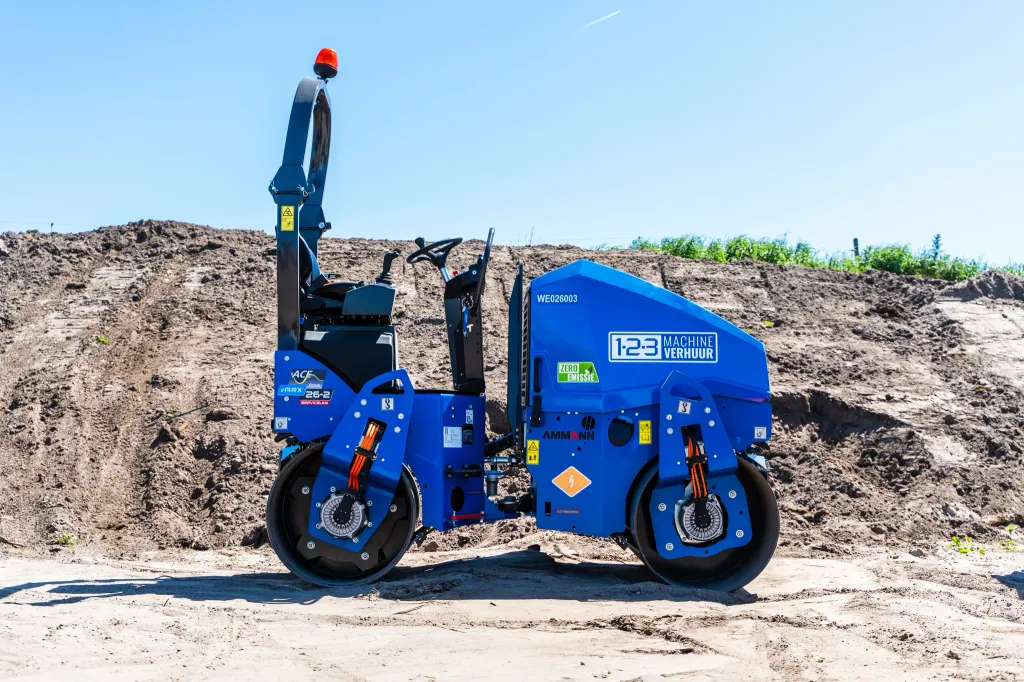 Trilwals tandem 120 cm. 2640 kg. Accu - 123 Machineverhuur